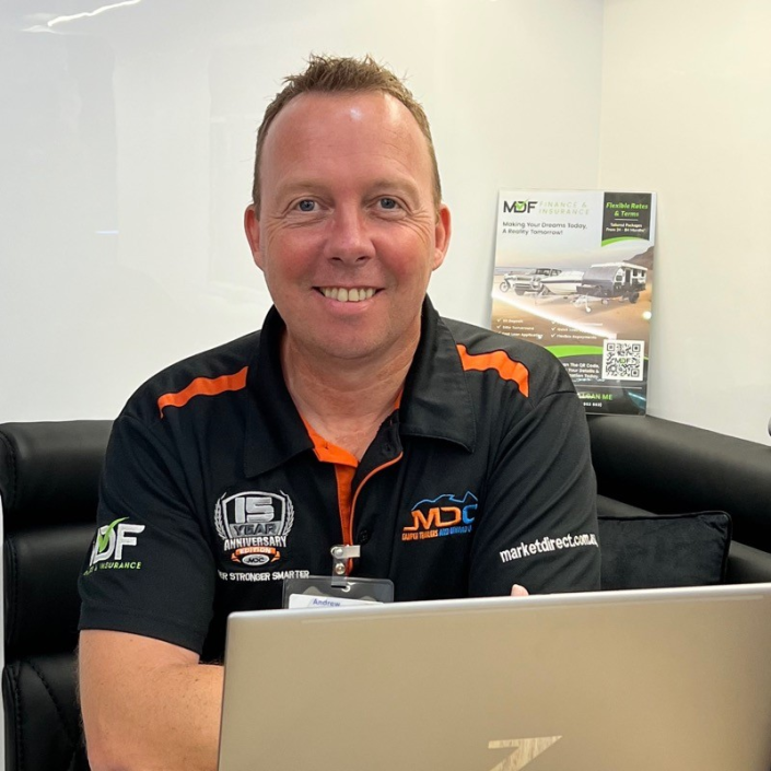 RV Salesperson of the Year: Finalists Announced – Caravan Industry